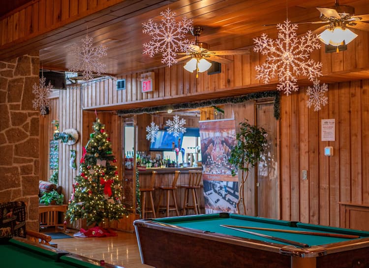 Ice fishing | World Class Fishing Resorts