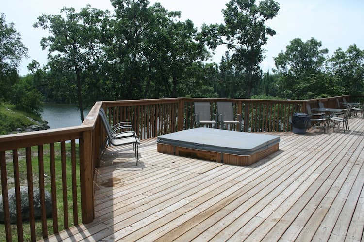 Wiley Point Wilderness Lodge | World Class Fishing Resorts