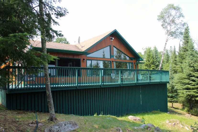 Totem Lodge | World Class Fishing Resorts