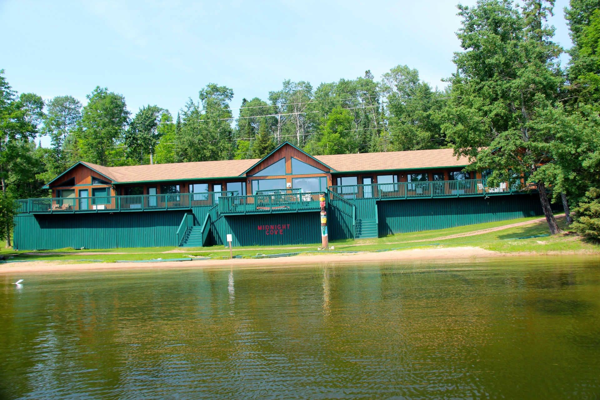 Totem Lodge | World Class Fishing Resorts