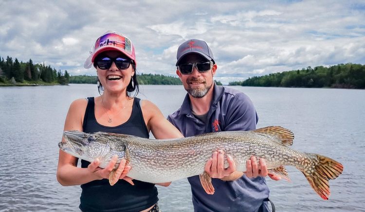 Fishing couples | World Class Fishing Resorts