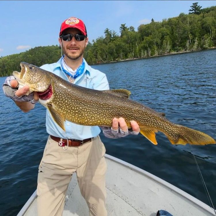 Fishing for Walleye in September | World Class Fishing Resorts