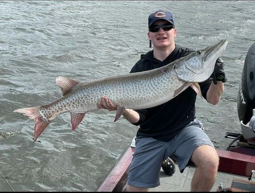 World Record Muskie Fish | World Class Fishing Resorts